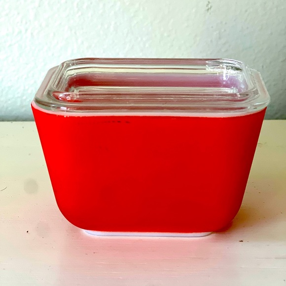 Pyrex | Kitchen | Vintage Pyrex Red Glass Dish | Poshmark